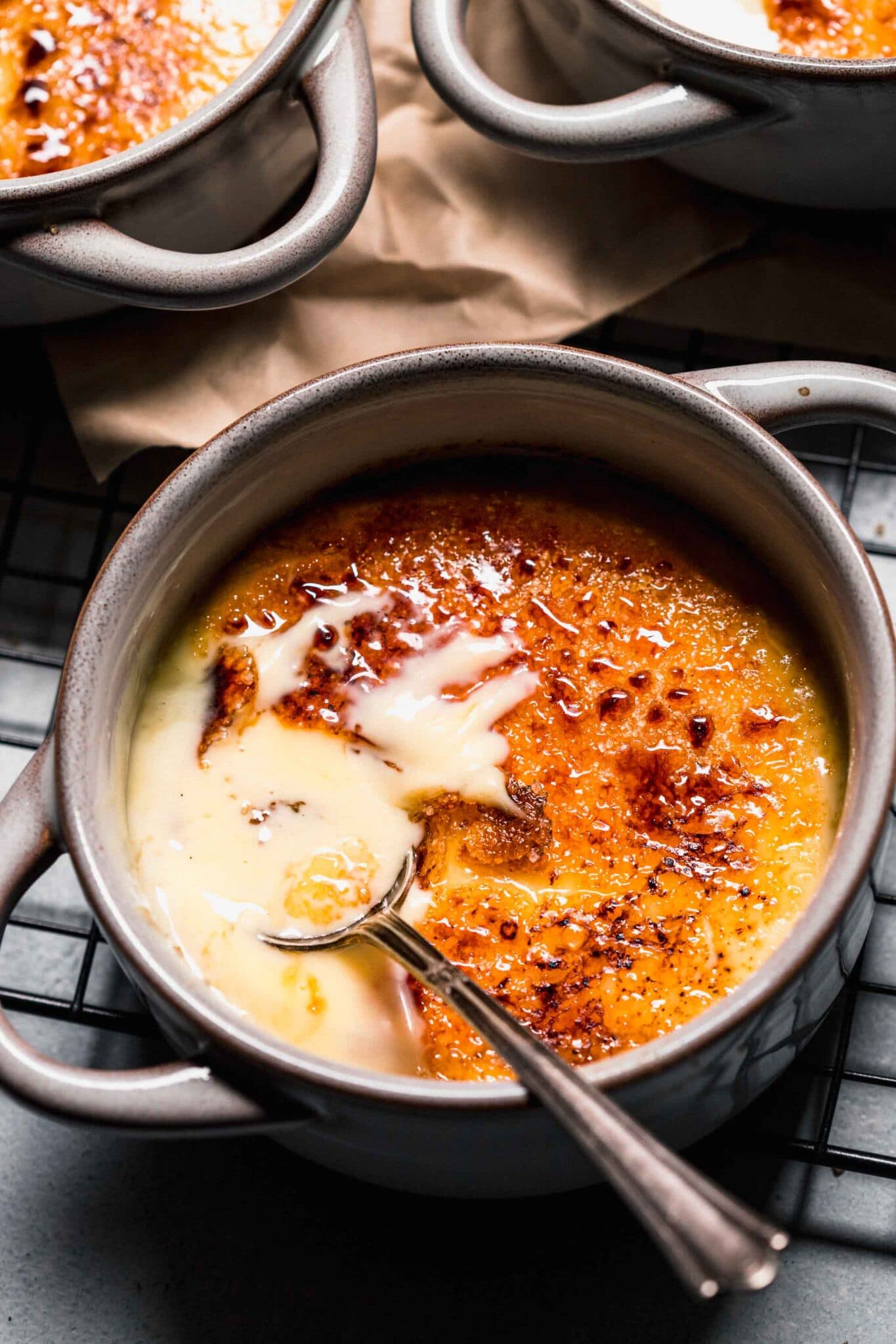 Make Ahead Creme Brulee (Easy 5-Ingredient Recipe)