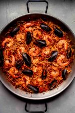 Catalan Fideuà Recipe (Spanish Pasta Paella)