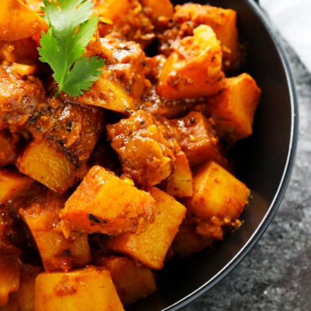 Potato Vindaloo Curry Recipe - Platings + Pairings