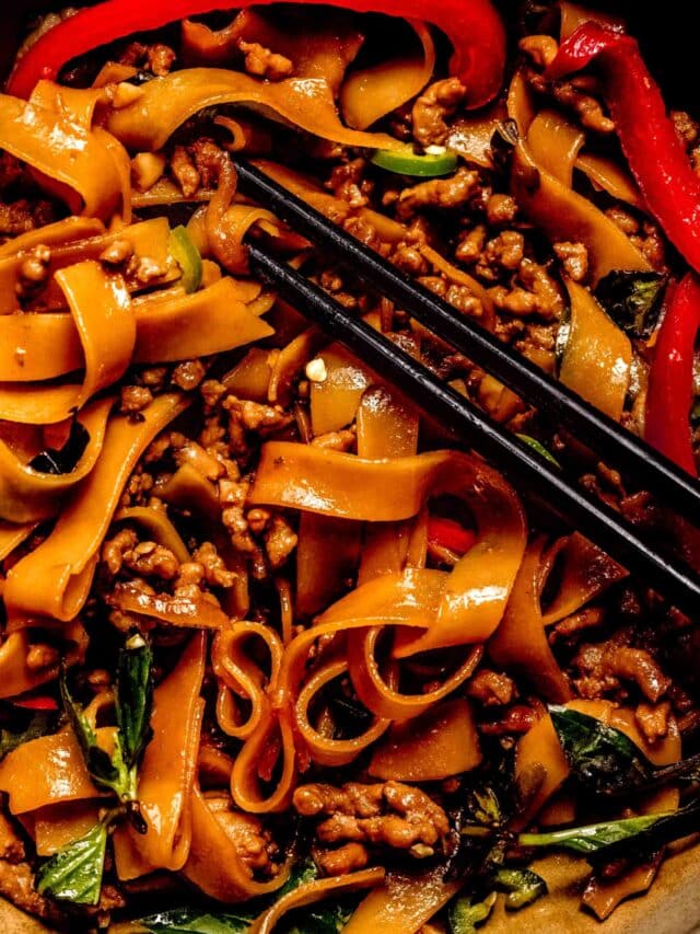 Pad Kee Mao - Platings + Pairings
