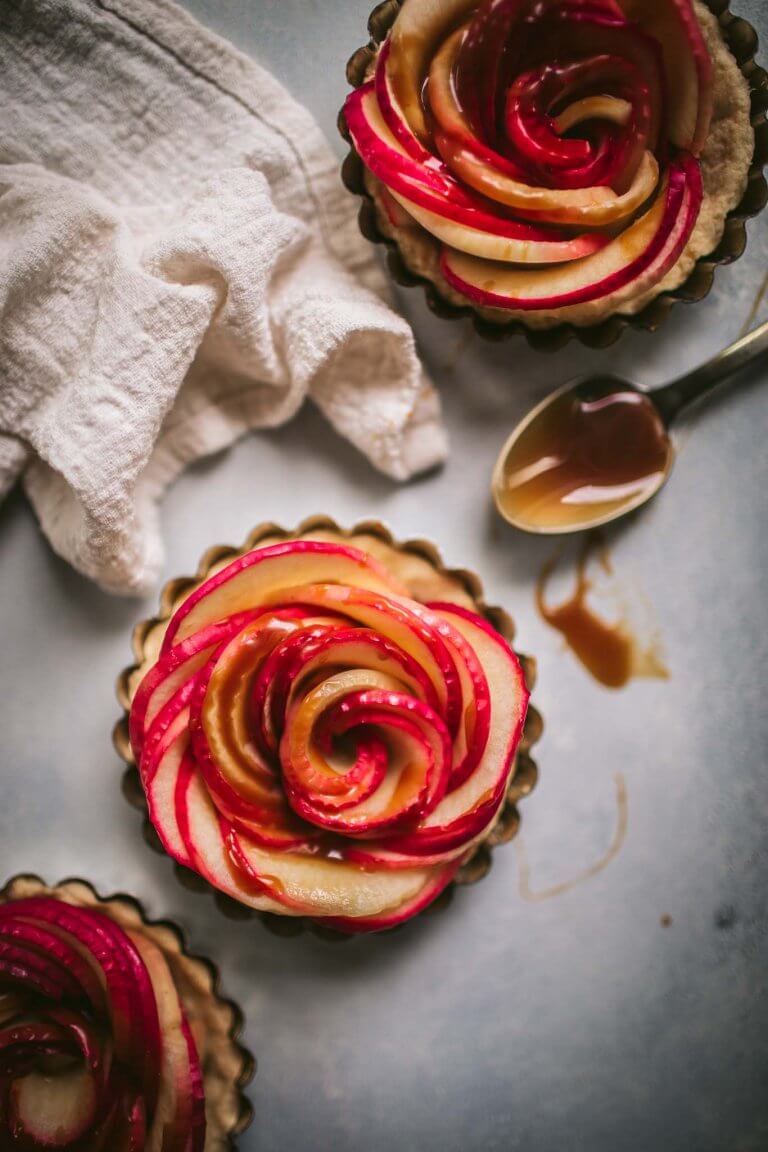 Apple Roses Tartlets with Salted Caramel - Platings + Pairings