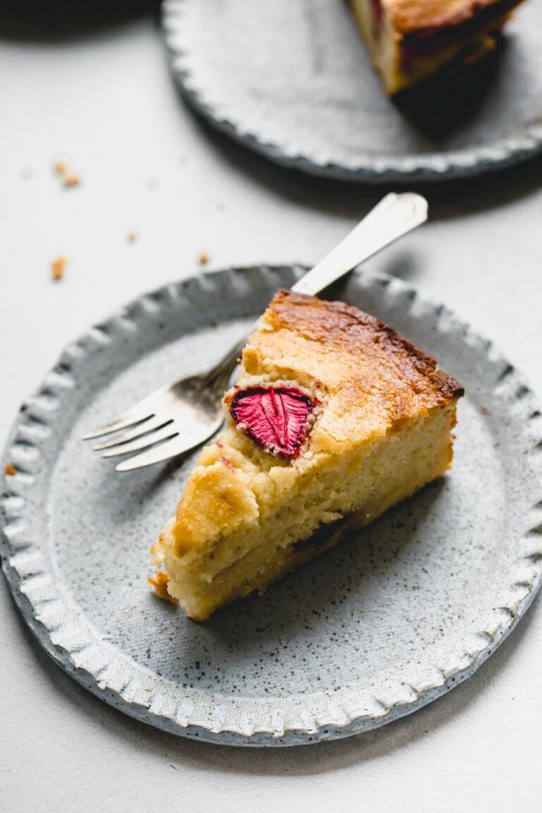 Strawberry Ricotta Cake (The Easiest Recipe!) - Platings + Pairings