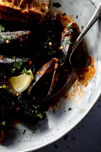 Easy Mussels Marinara Recipe - Platings + Pairings