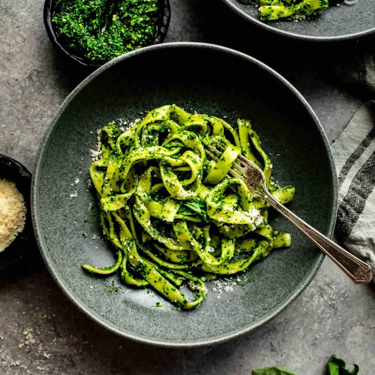 Kale Pesto Recipe (Quick + Easy) - Platings + Pairings