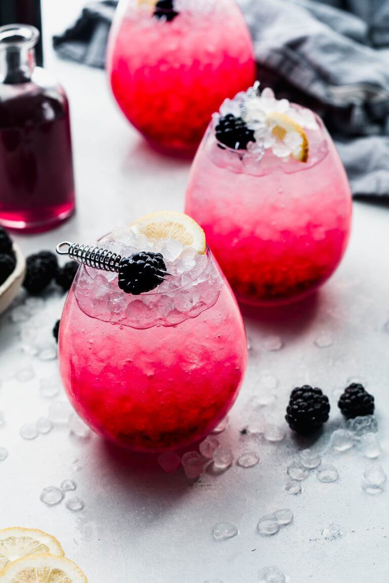 Blackberry Bramble Cocktail (+ Mocktail!)