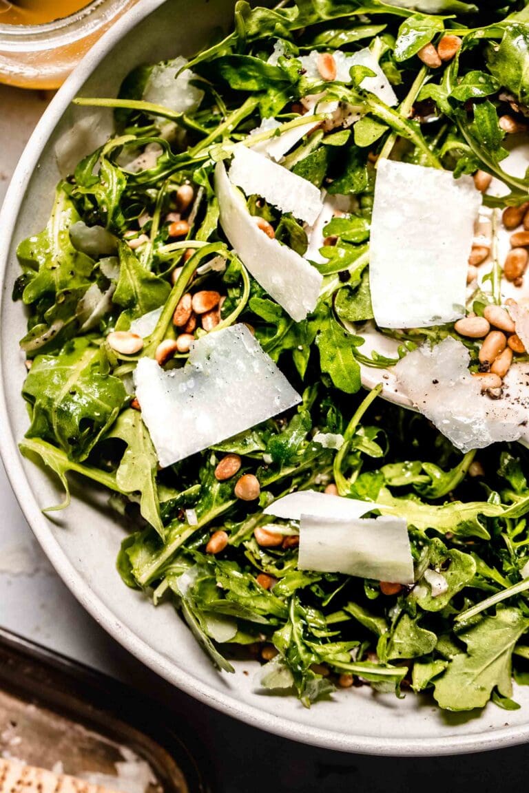 Easy Arugula Salad with Red Wine Vinaigrette
