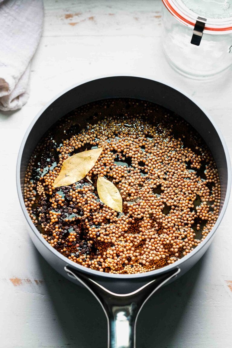 1 Hour Pickles (Quick Pickled Cucumbers)