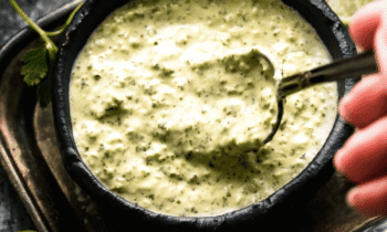Peruvian Green Sauce (Authentic Aji Verde Recipe)