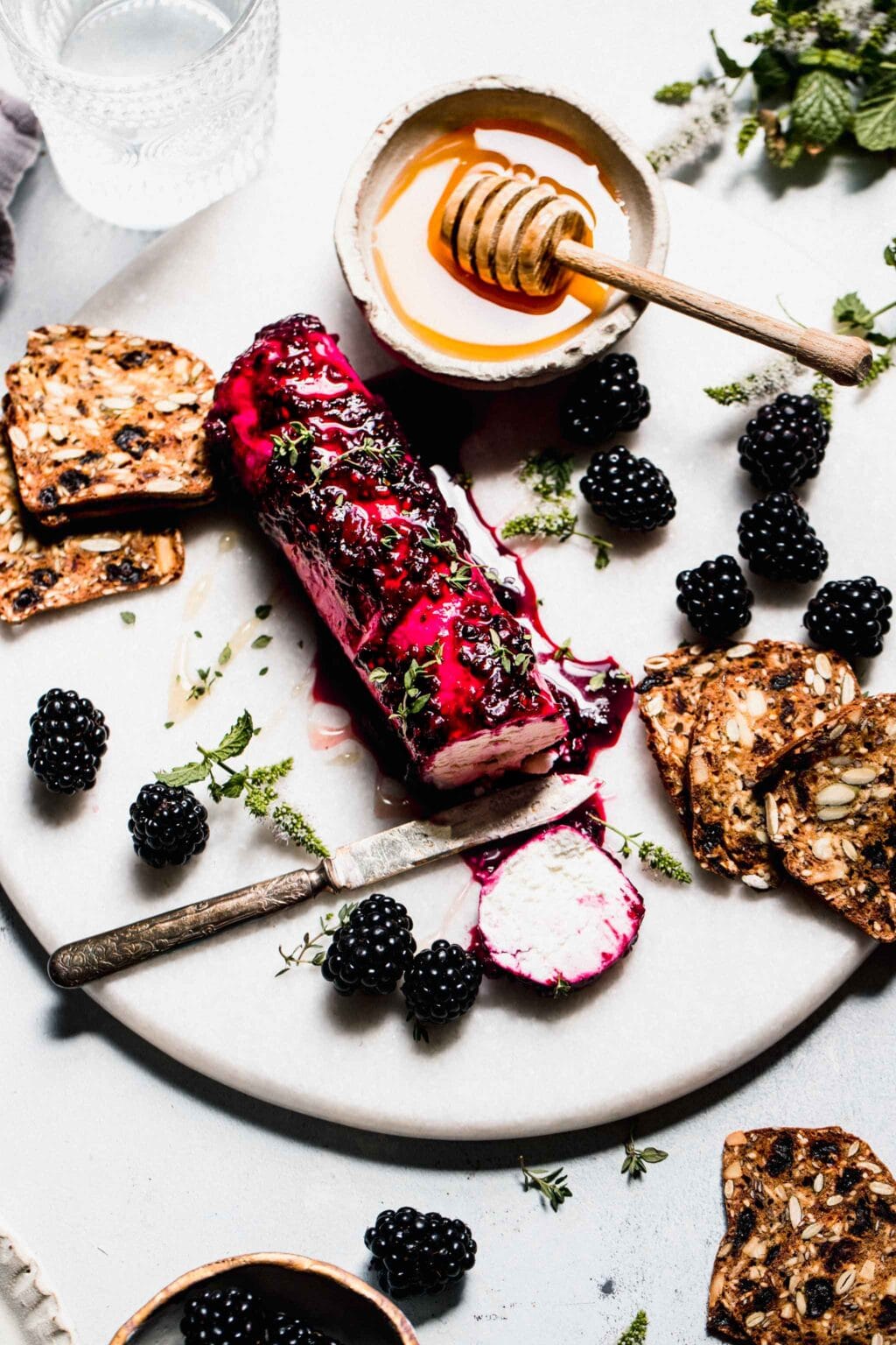 Blackberry Goat Cheese (Easy 5-Ingredient Appetizer)