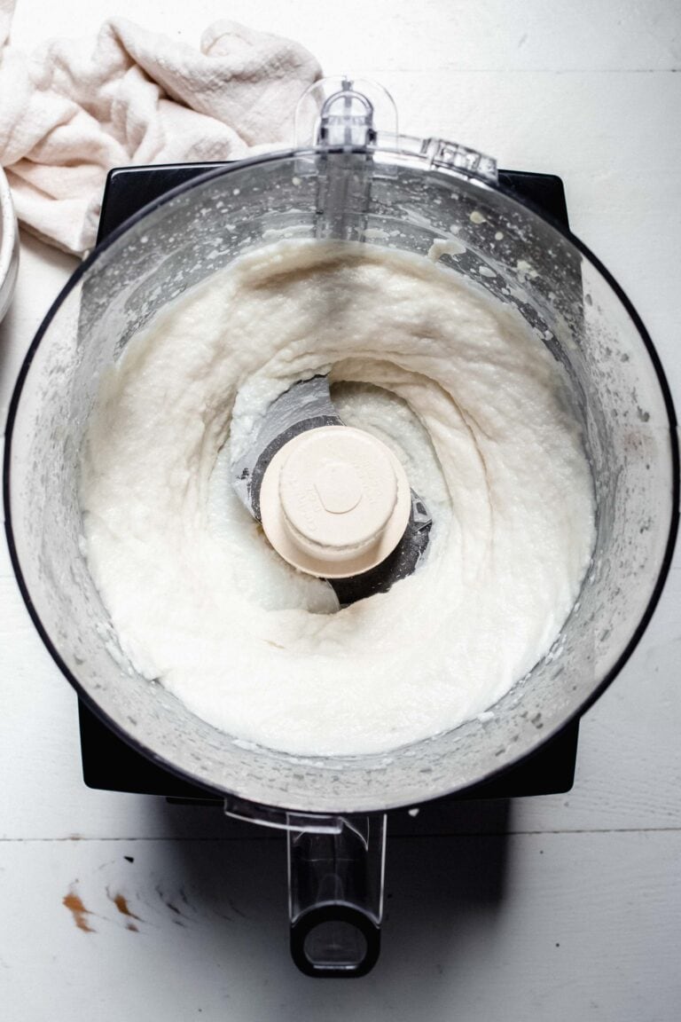 Toum (Lebanese Garlic Sauce) + How to Use It