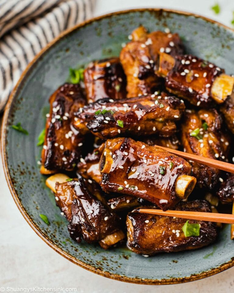 15+ Best Sauces for Ribs (BBQ Sauce Recipes)