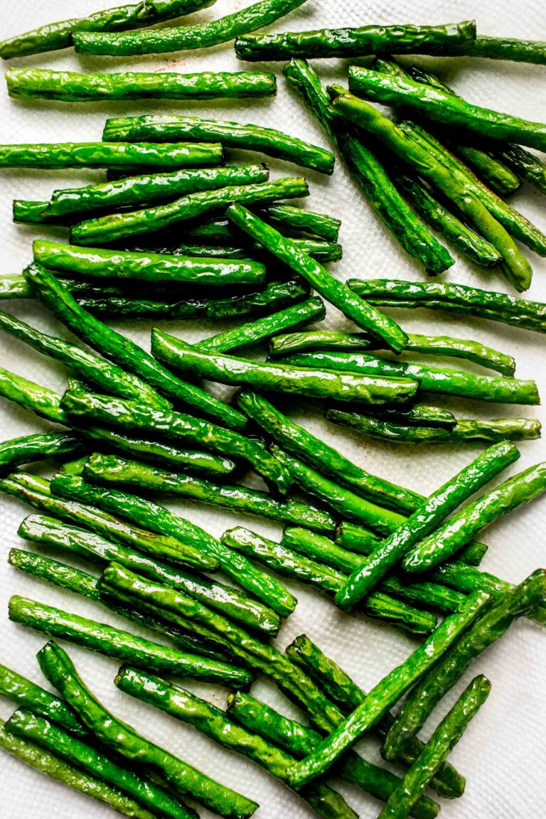 Din Tai Fung Garlic Green Beans (The BEST Copycat Recipe!)