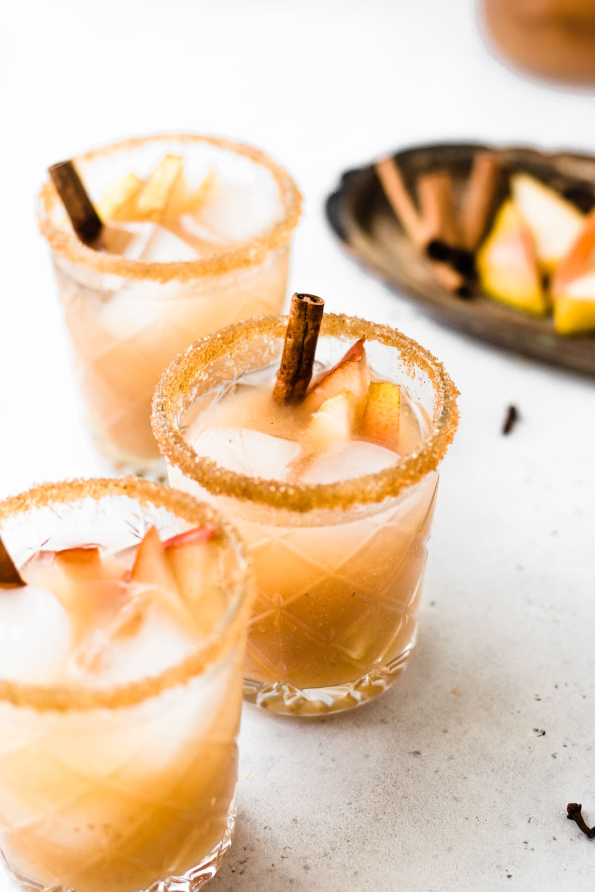 15+ BEST Vanilla Cocktails: Easy Recipes to Try!