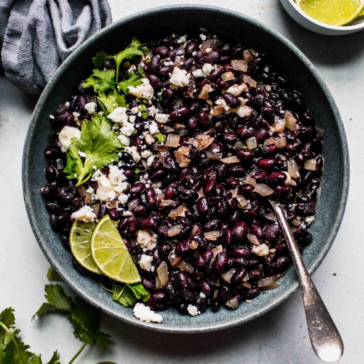 Easy Mexican Black Beans Recipe