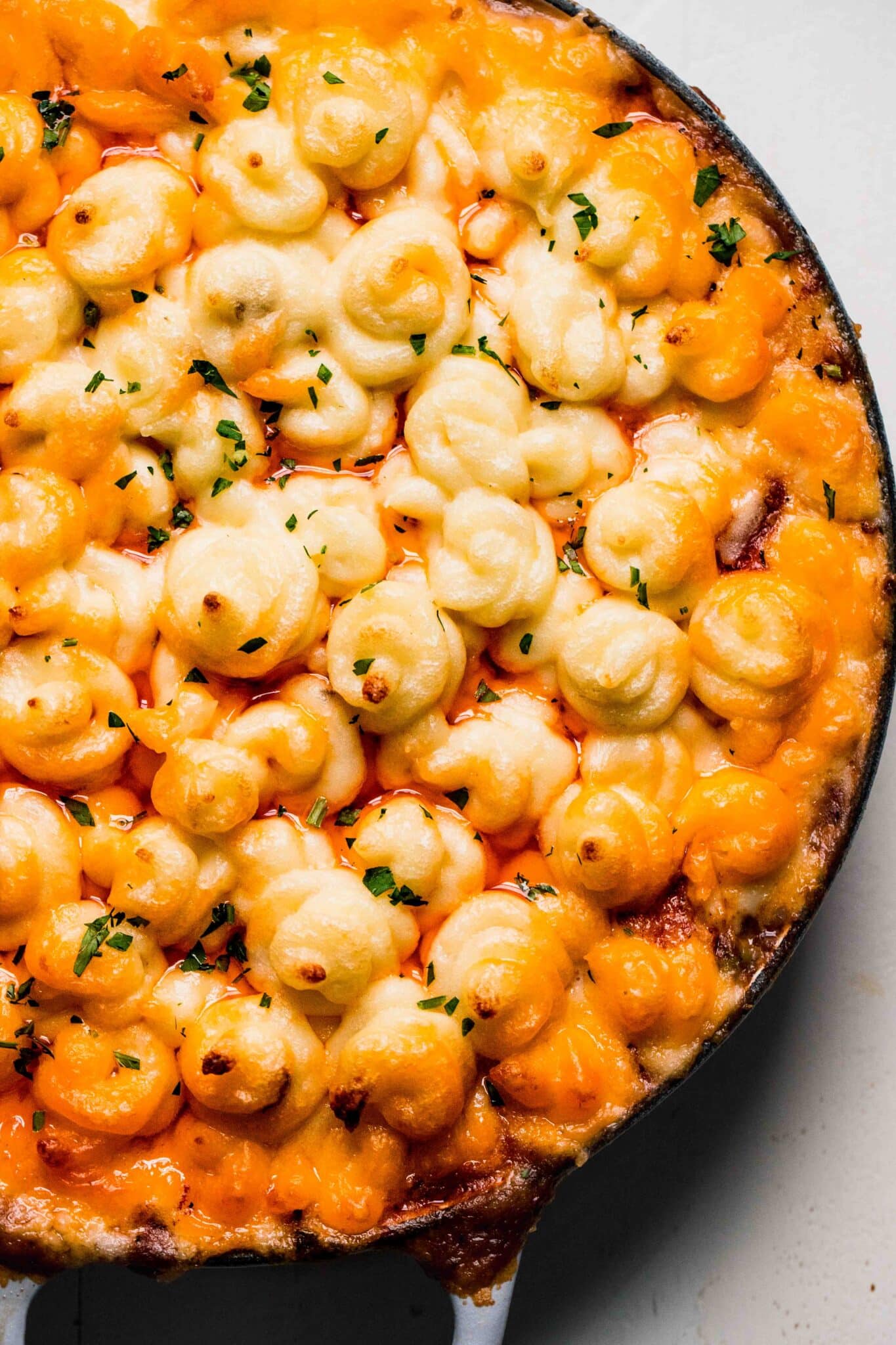 Shepherd's Pie with Ground Lamb and Cheesy Mashed Potatoes