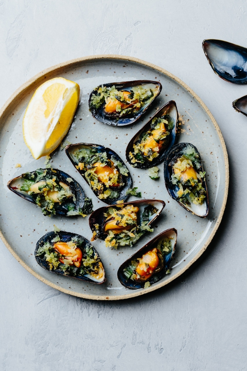 15+ Sensational Sauces for Mussels (Easy Recipes)