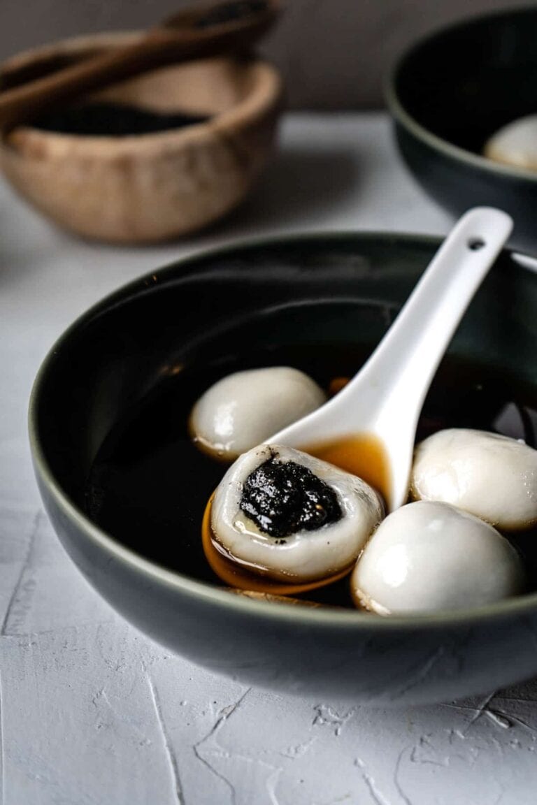 30+ Traditional Chinese Desserts
