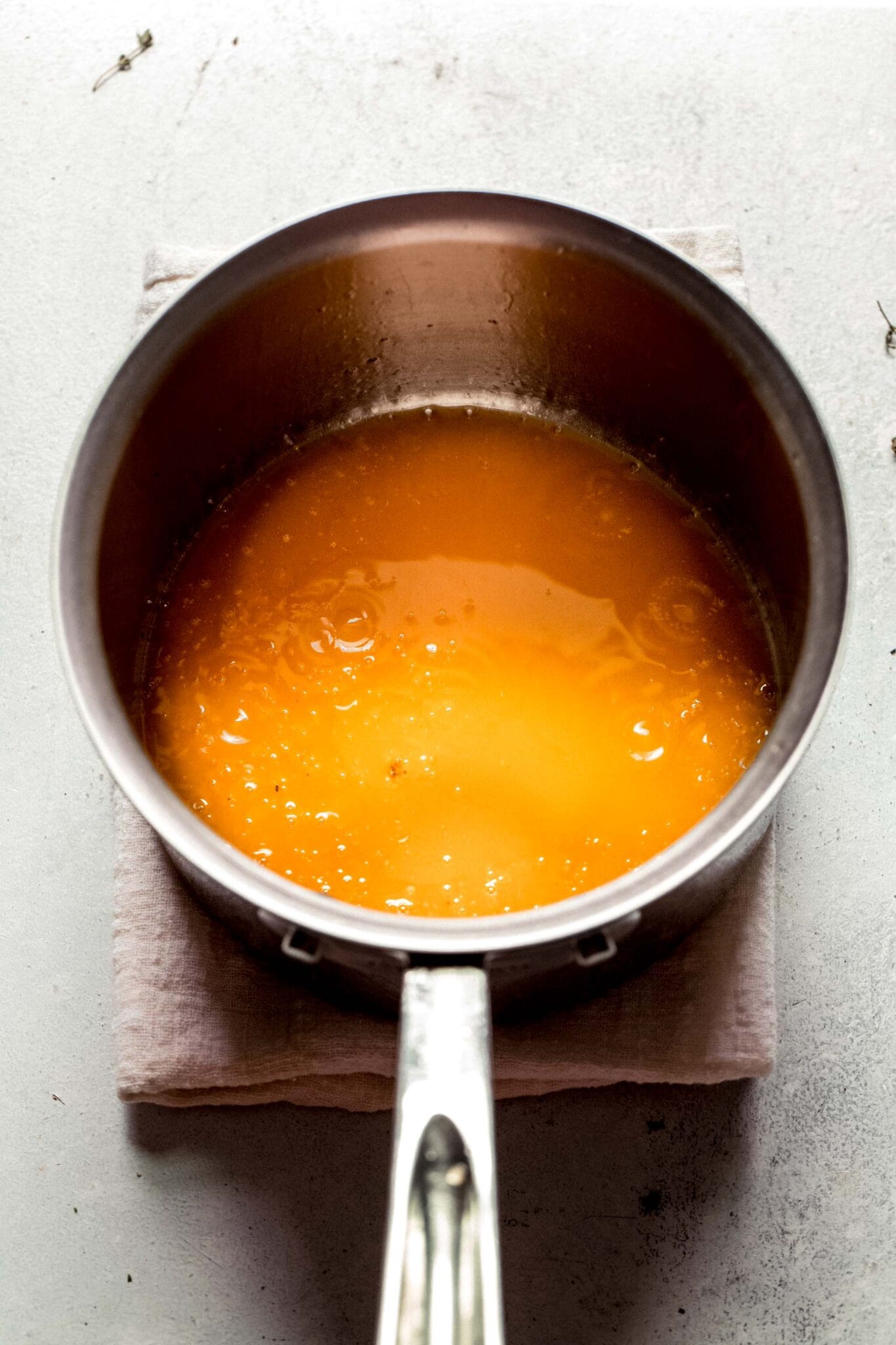 How to Make Chicken Pan Sauce (With or Without Drippings)