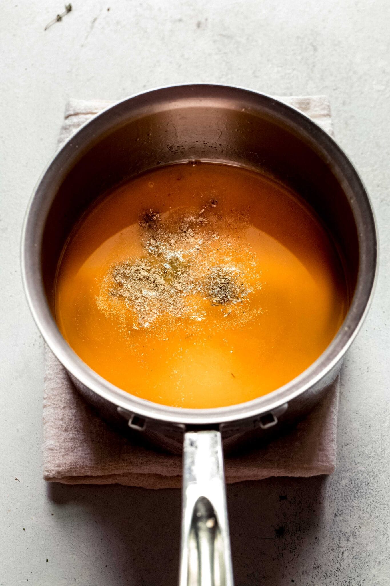 How to Make Chicken Pan Sauce (With or Without Drippings)