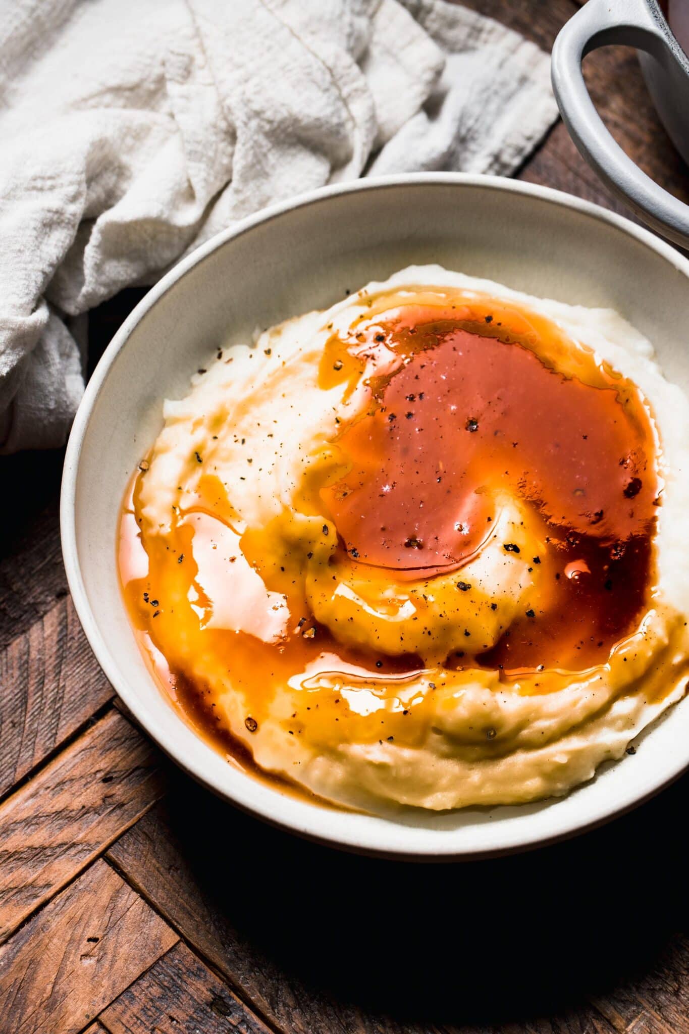 Easy Beef Gravy Recipe (From Broth or Drippings) - Platings + Pairings