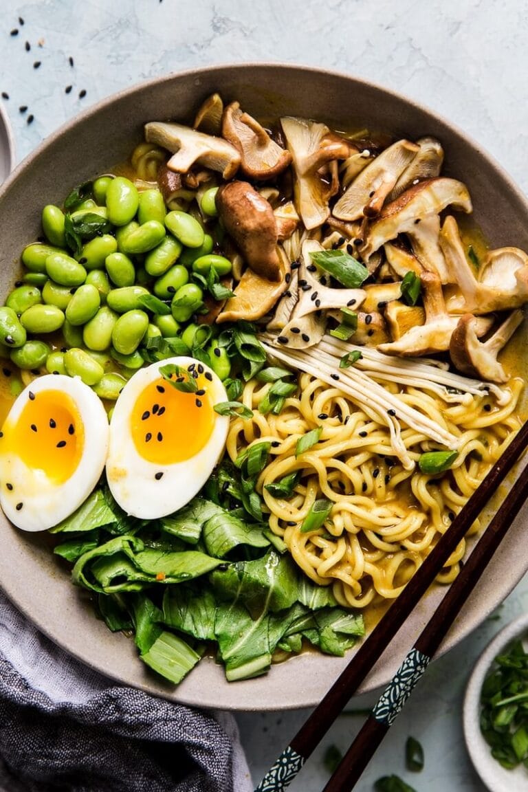 25+ Recipes to Upgrade Your Ramen Noodles - Platings + Pairings