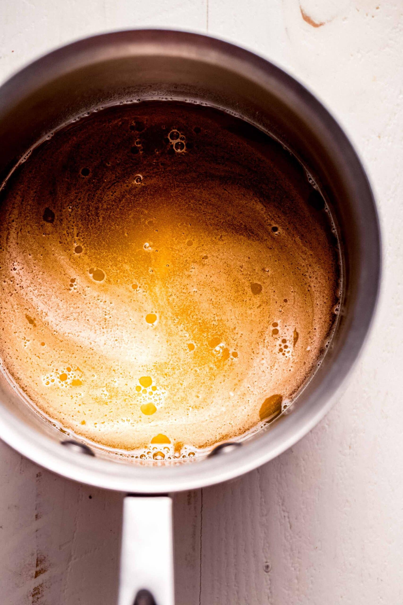 How to Make Honey Simple Syrup (For Cocktails, Cakes Tea & More!)