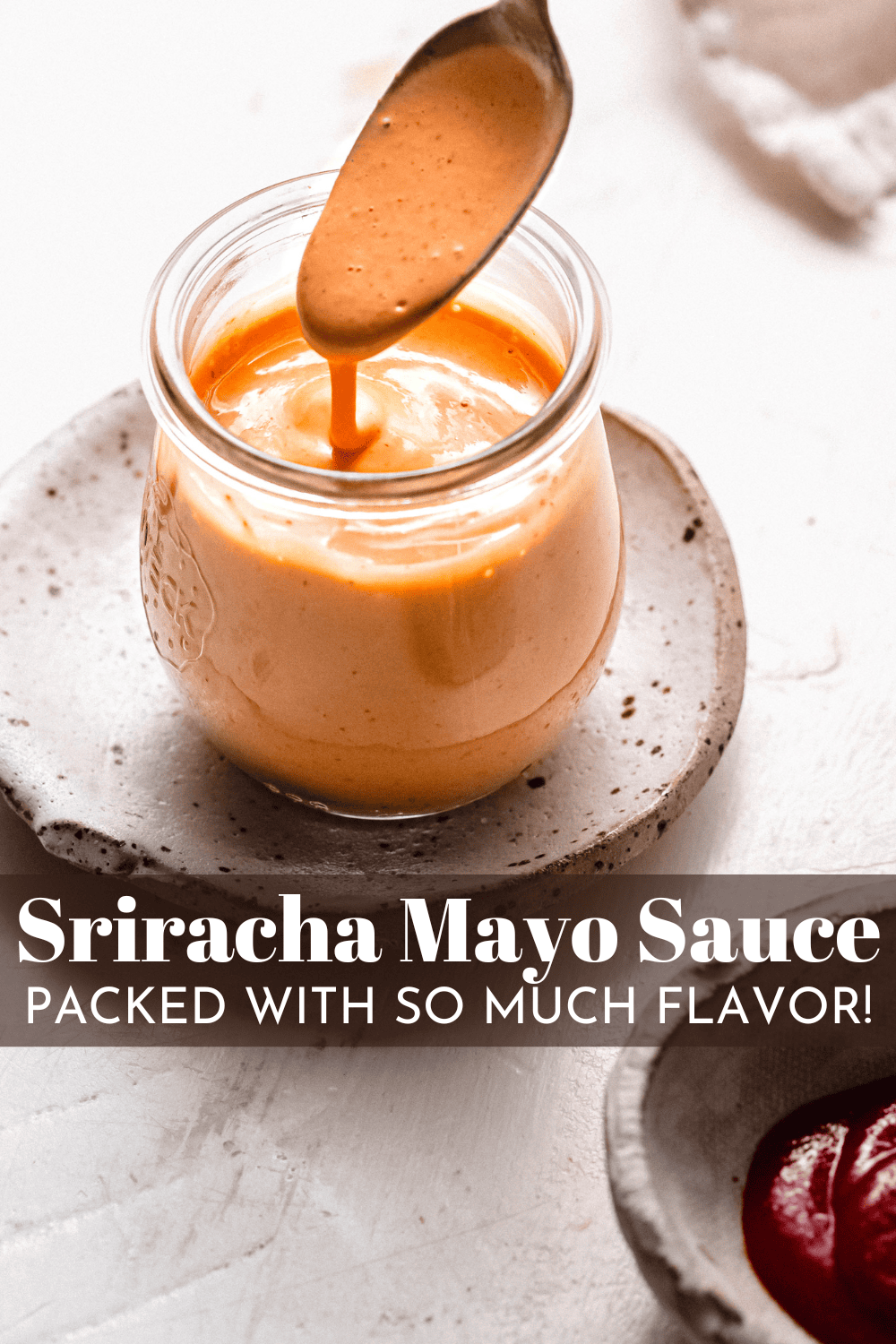 Homemade Sriracha Mayo Recipe (Creamy & Delicious!)
