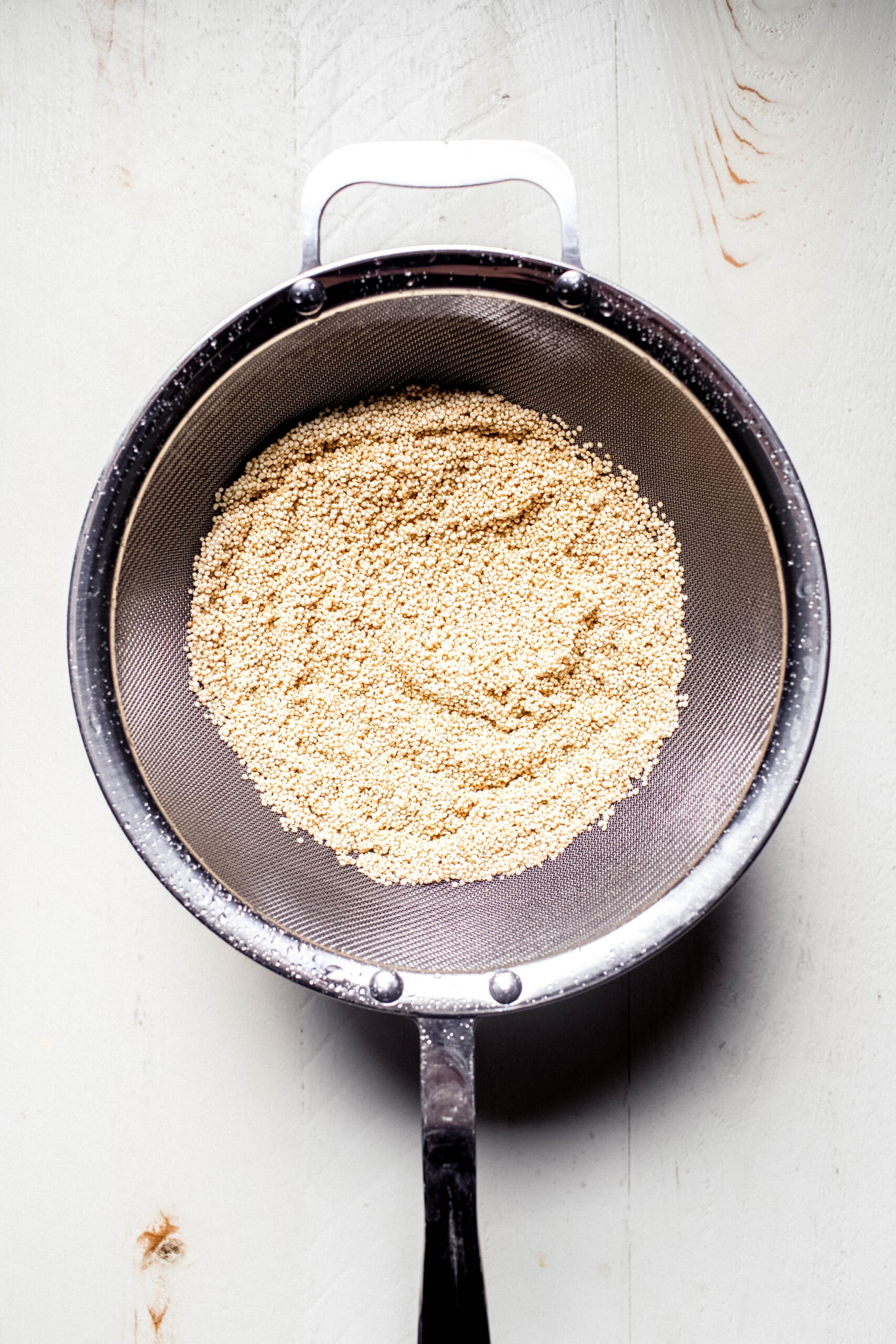 How to Cook Quinoa in a Rice Cooker (Perfect Every Time!)