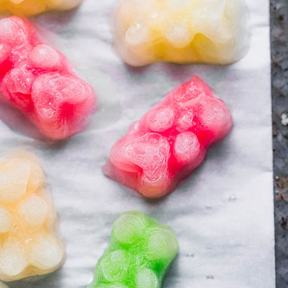 How to Make Frozen Gummy Bears in Sprite