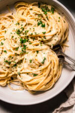 Parmesan Cream Sauce (Easy 15-Minute Recipe) - Platings + Pairings