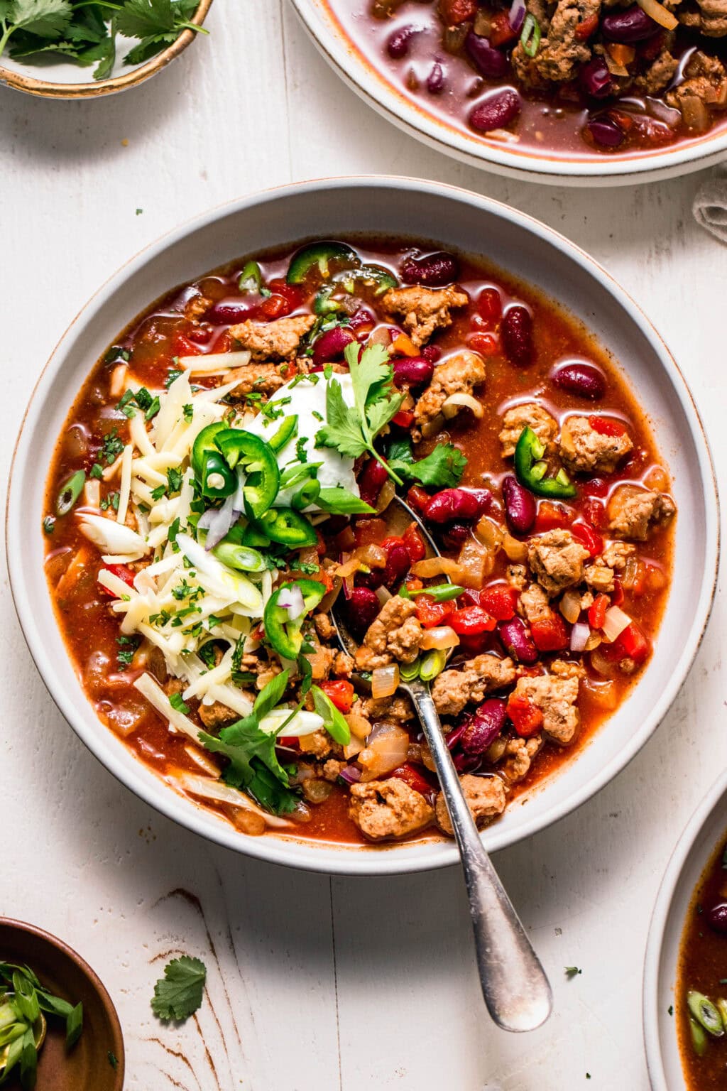The BEST Slow Cooker Turkey Chili (Healthy Crockpot Recipe)