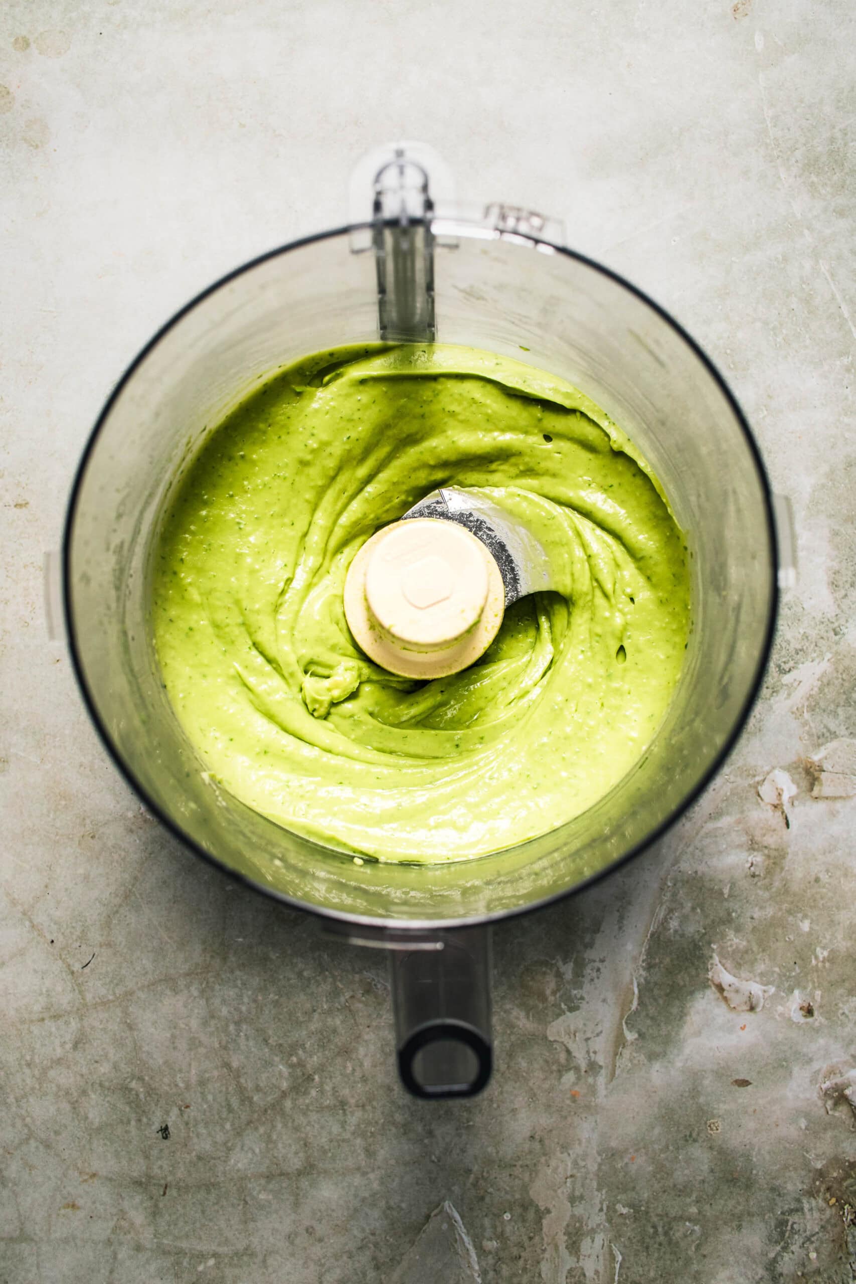 Creamy Avocado Pasta Sauce (Easy 15-Minute Recipe)