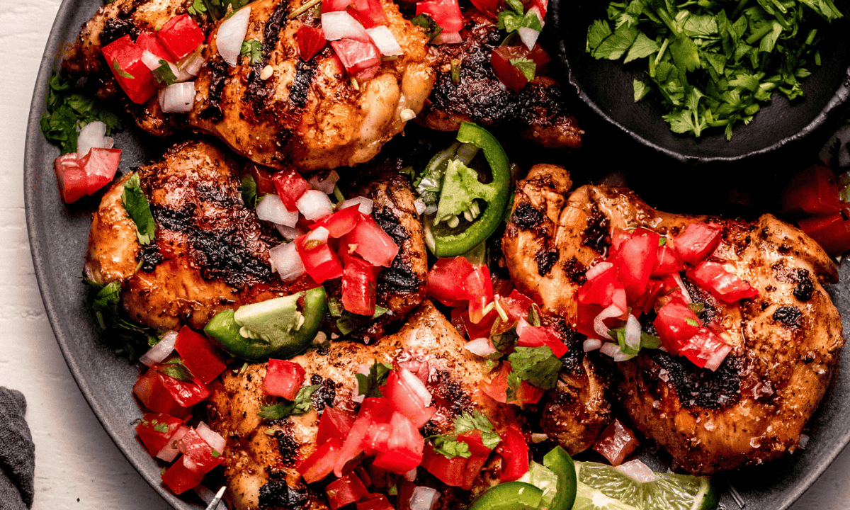 Grilled Chicken Thighs with Fresh Pico de Gallo