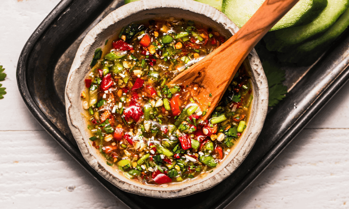Authentic Crying Tiger Sauce Recipe (Spicy Thai Dipping Sauce)